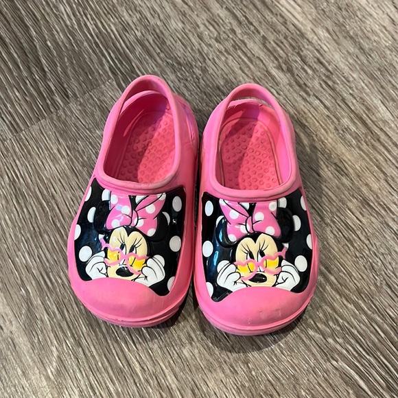 Shoes | Minnie Mouse Slip On Shoes | Poshmark